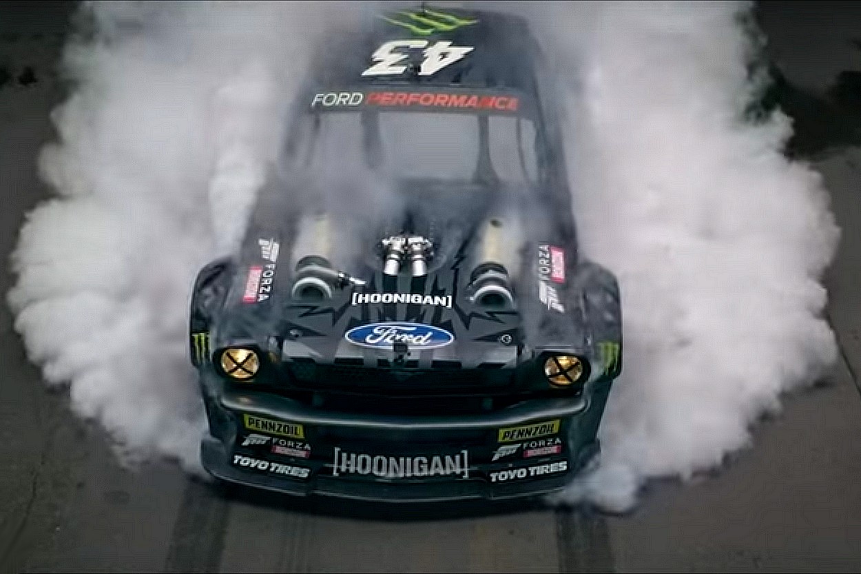 Ken Block nous offre "GYMKHANA TEN" | Viacomit
