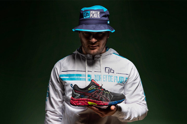 Jul x ASICS GEL-Venture 7 Ovni | Viacomit