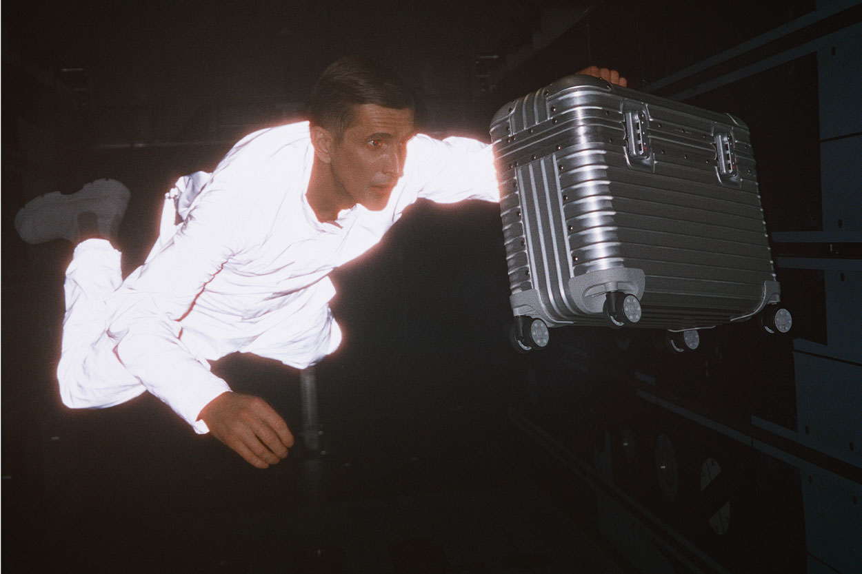 RIMOWA revisite son iconique Original Pilot Case | Viacomit