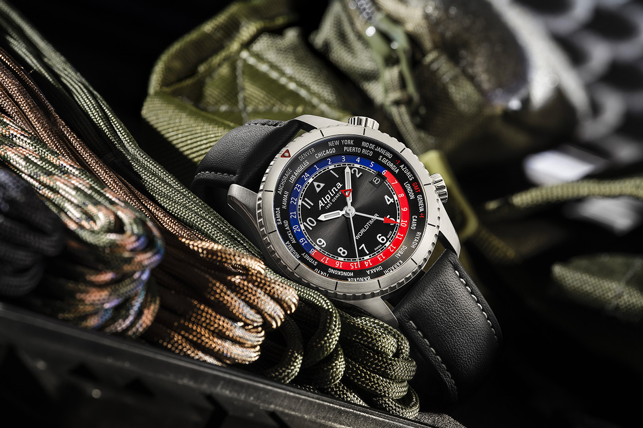 Découvrez la Alpina Startimer Pilot Quartz Worldtimer | Viacomit