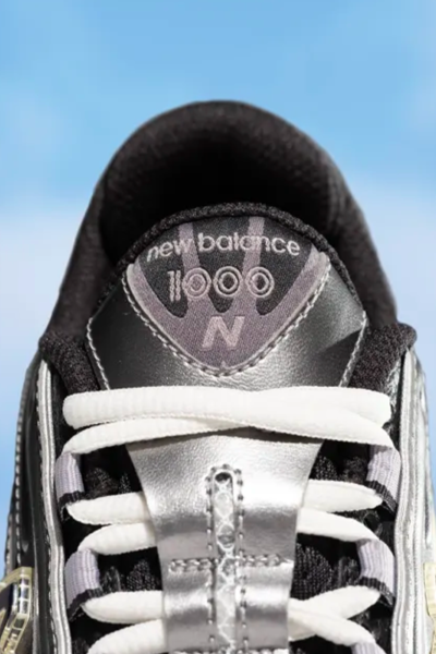 New Balance revient avec la 1000 et annonce que le rappeur Dave est le dernier ambassadeur de la ...